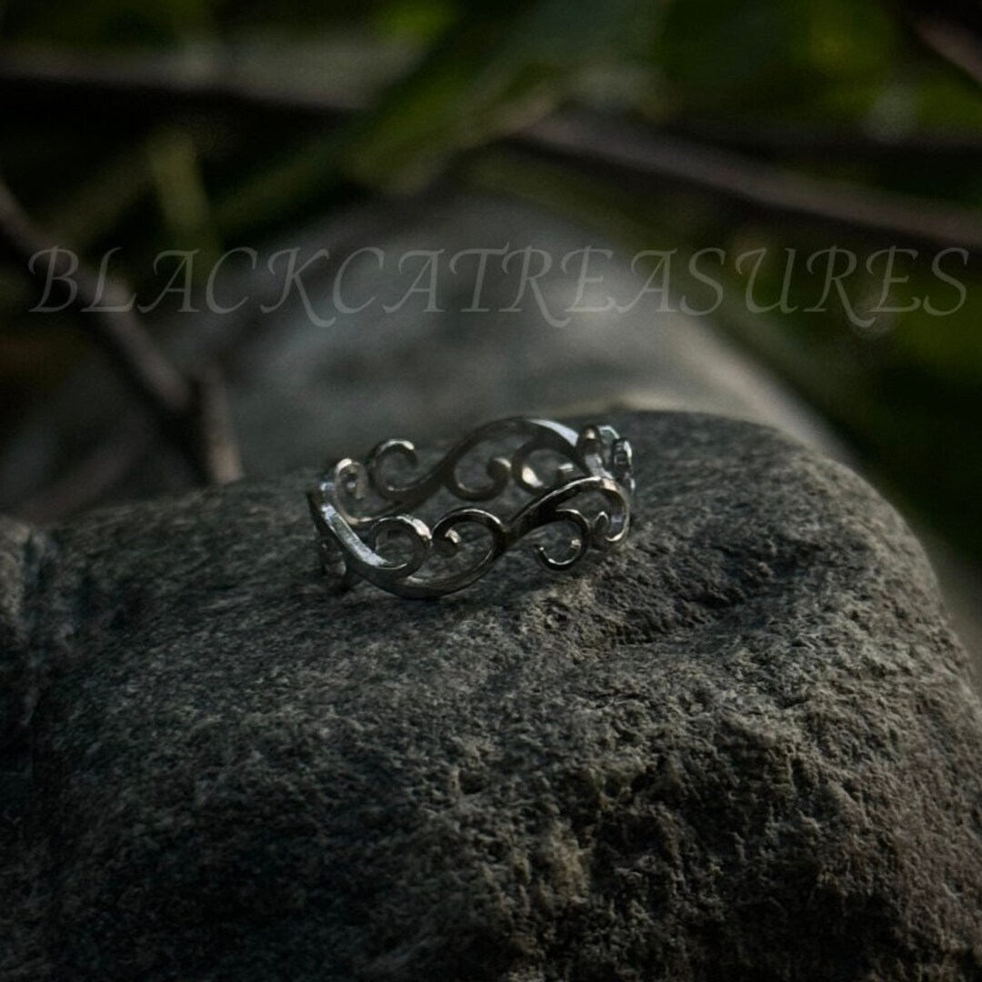 Victorian Filigree Ring |vintage Gothic Gift, Dainty Witchy Jewelry ...