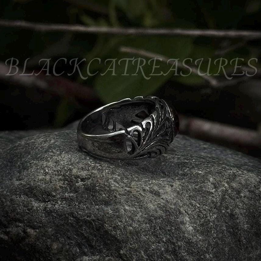 Garnet Filigree Ring | Goth/emo Gift, Romantic Blood Red Gem Ring ...