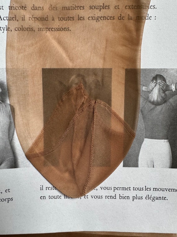 Bas Vintage Nylon RHT Stockings Le Bourget Plaisir de… - Gem