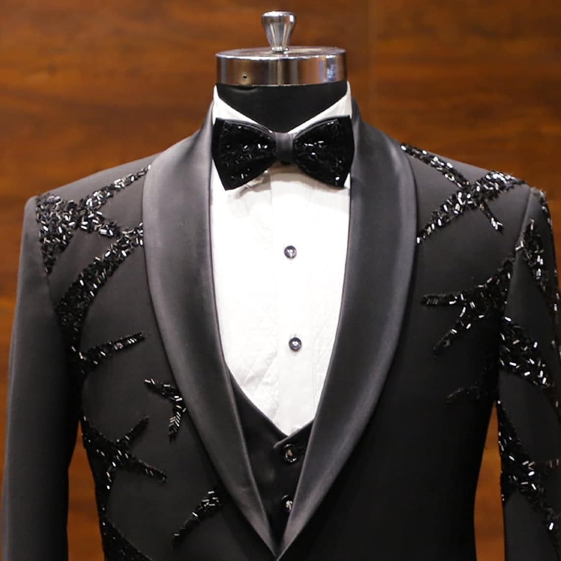Designer Hand Embroidered Men's Black Wedding Suit Party Wear Dinner ...