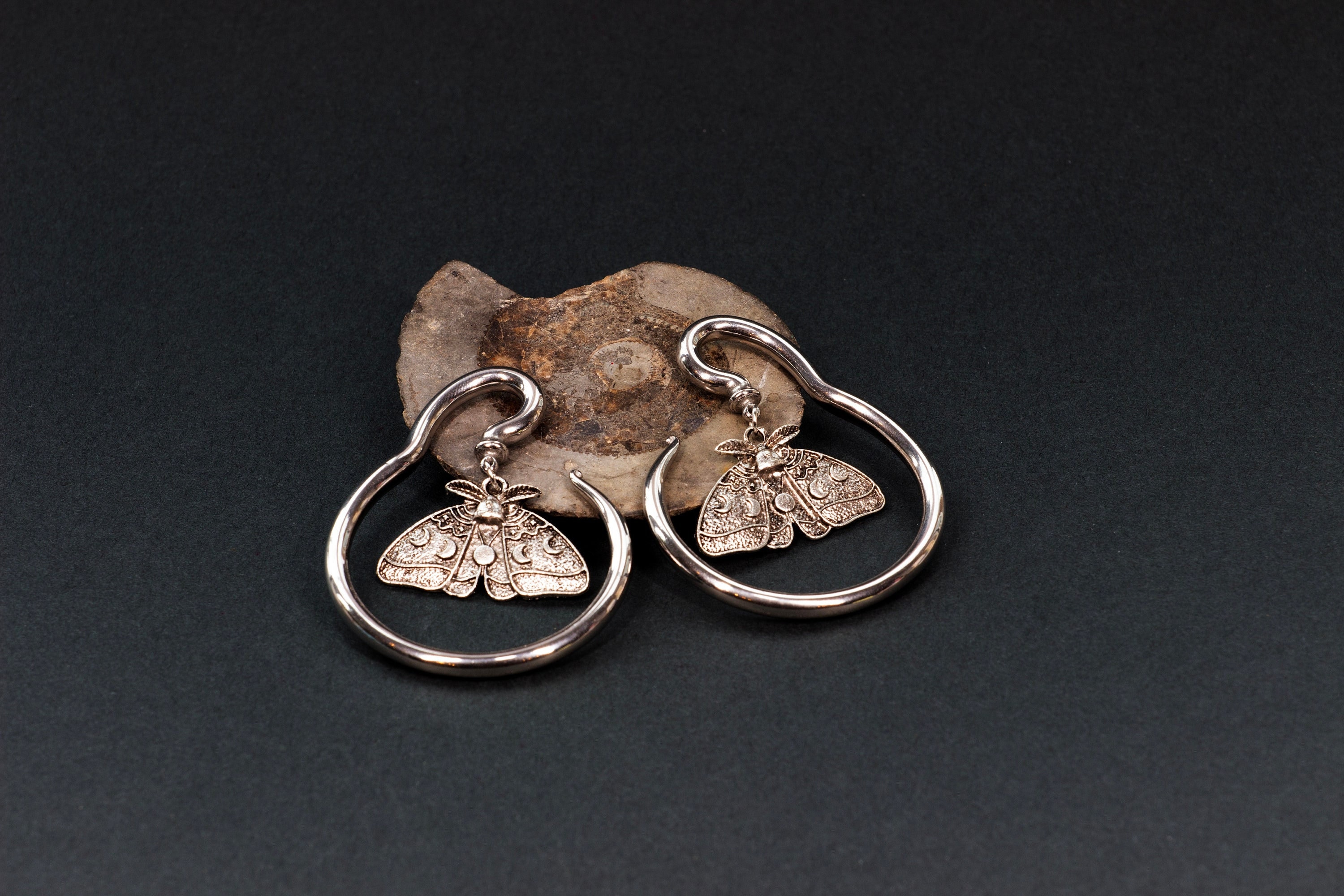 Lunar Moth Ear Hangers Stretched Ears Dangling Earrings 4mm Tunnels ...