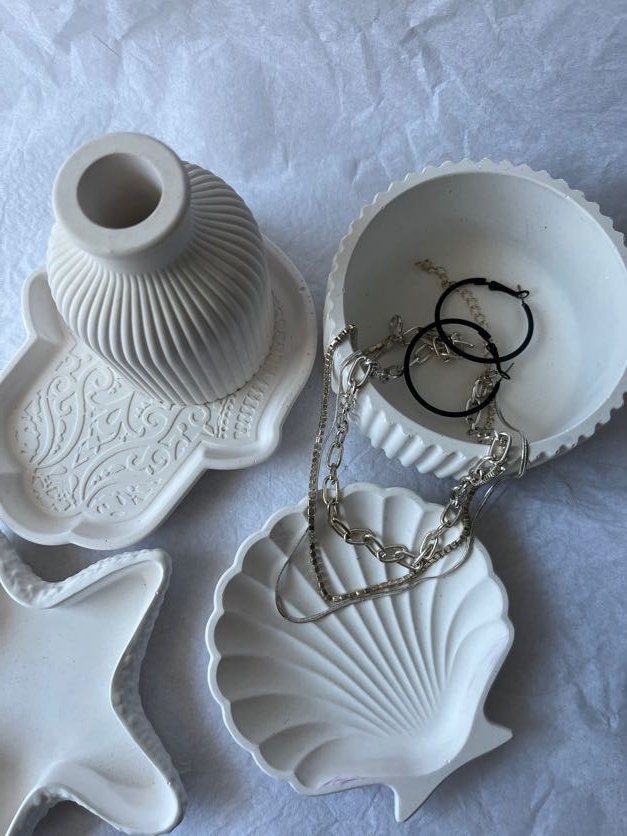 Handmade Ribbed Concrete Jewelry Box: Elegant Storage Decor - Etsy