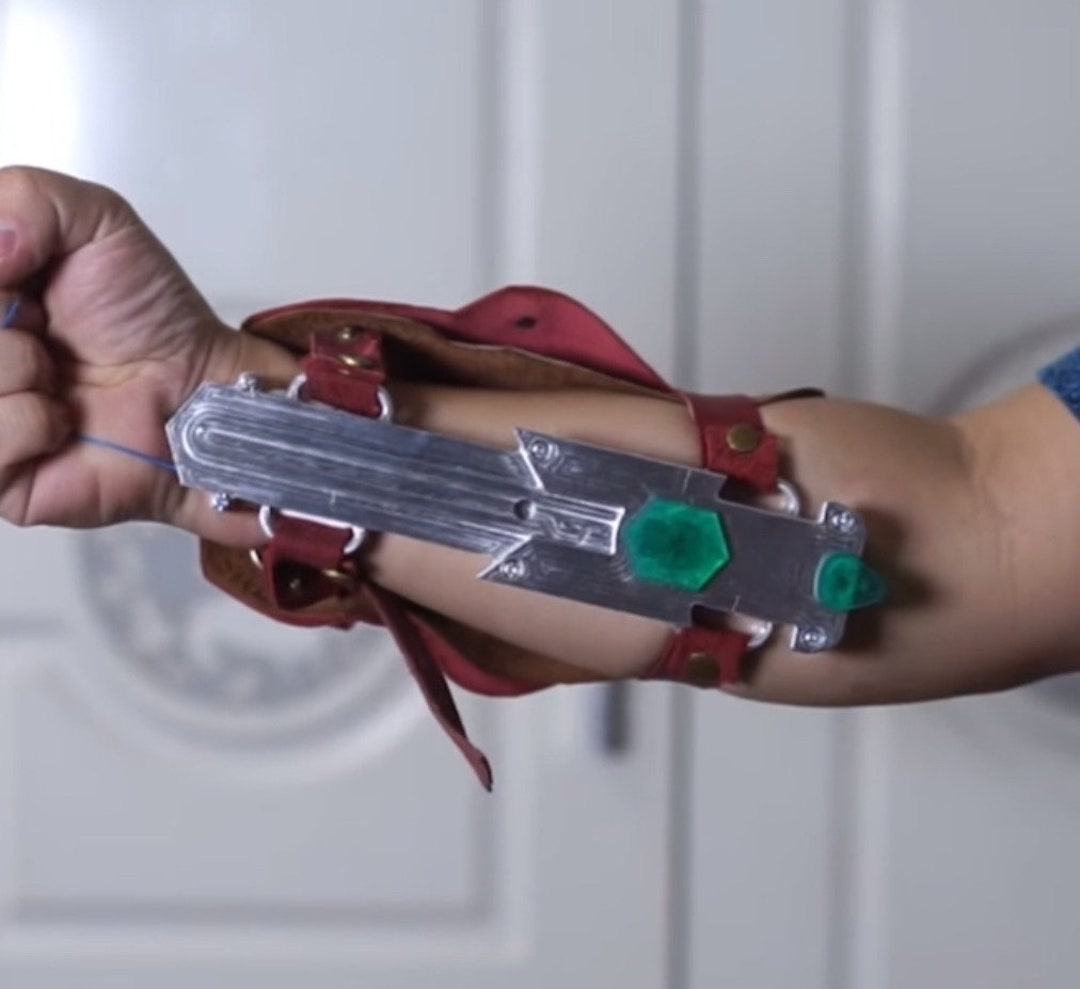 METAL Assassin's Creed Hidden Blade Extended - Etsy