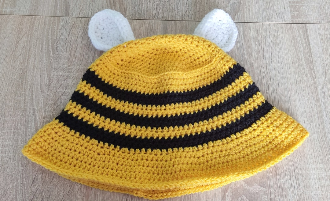 Bee Bucket Hat - Etsy