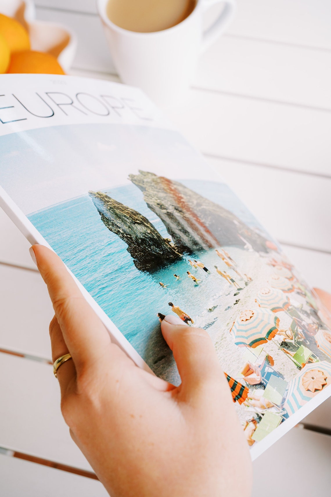 30-page Travel Photo Book Template - Free to Use / Canva - Etsy