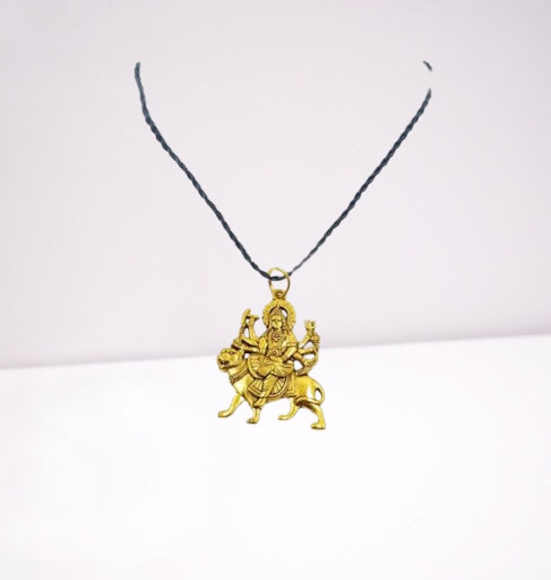 Jai Maa Durga Sherawali Mahakali Devi Religious Gold Pendant With Silk ...