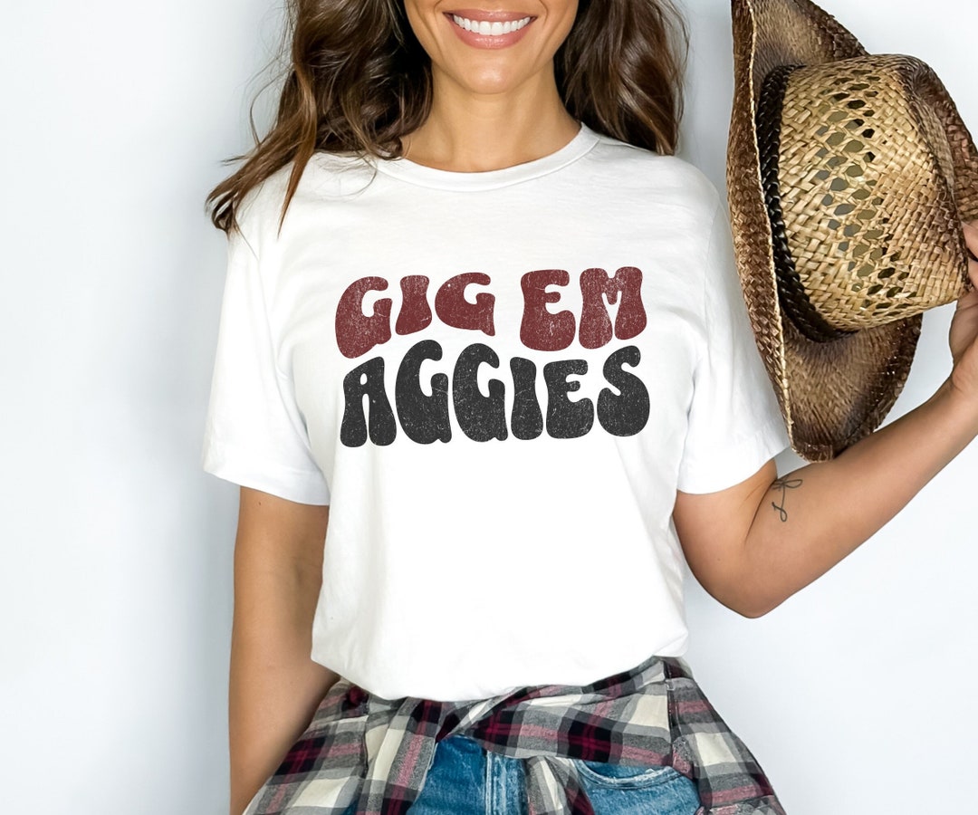 Gig Em Aggies Groovy Tshirt, Retro Gig Em Aggies Tee, Retro Texas A&M ...