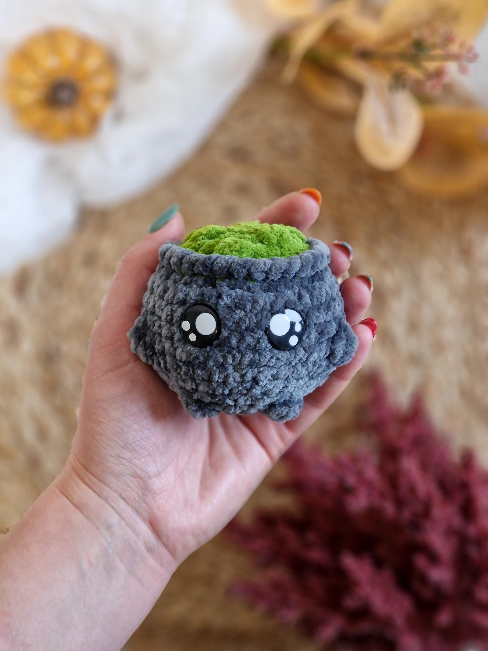 Handmade Cauldron Stress Ball, Fun Halloween Plush Toy, Small Desk Toy ...