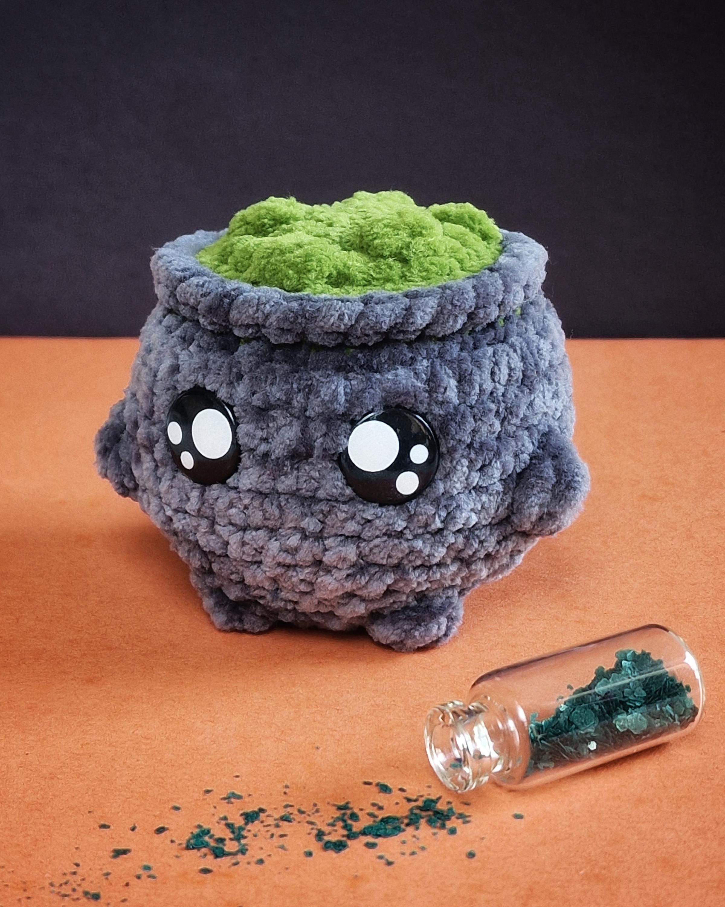 Handmade Cauldron Stress Ball, Fun Halloween Plush Toy, Small Desk Toy ...