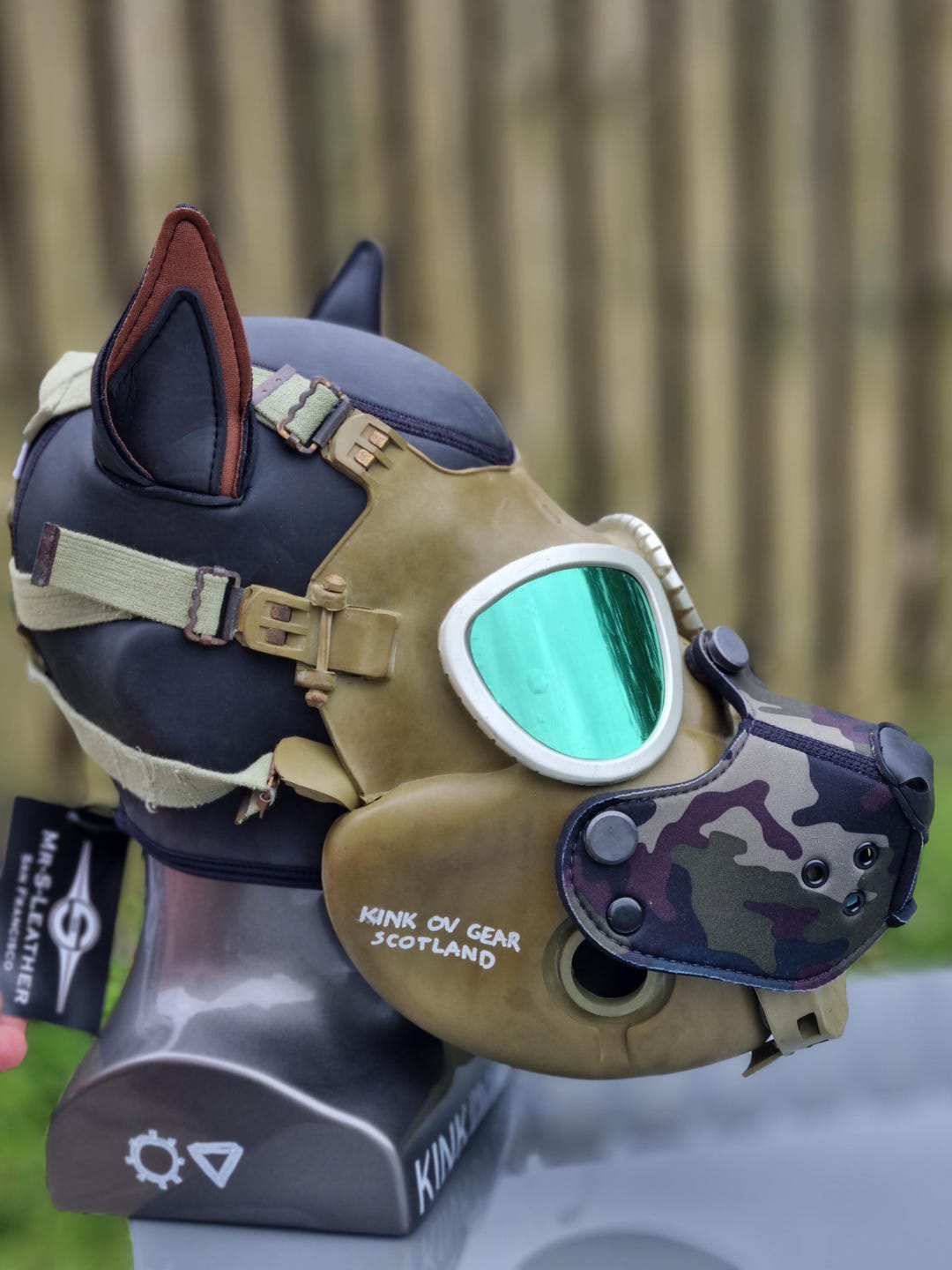 Magnetised Green Bulldog Vintage Rubber Gasmask. Compatible W/ Ur K9 ...