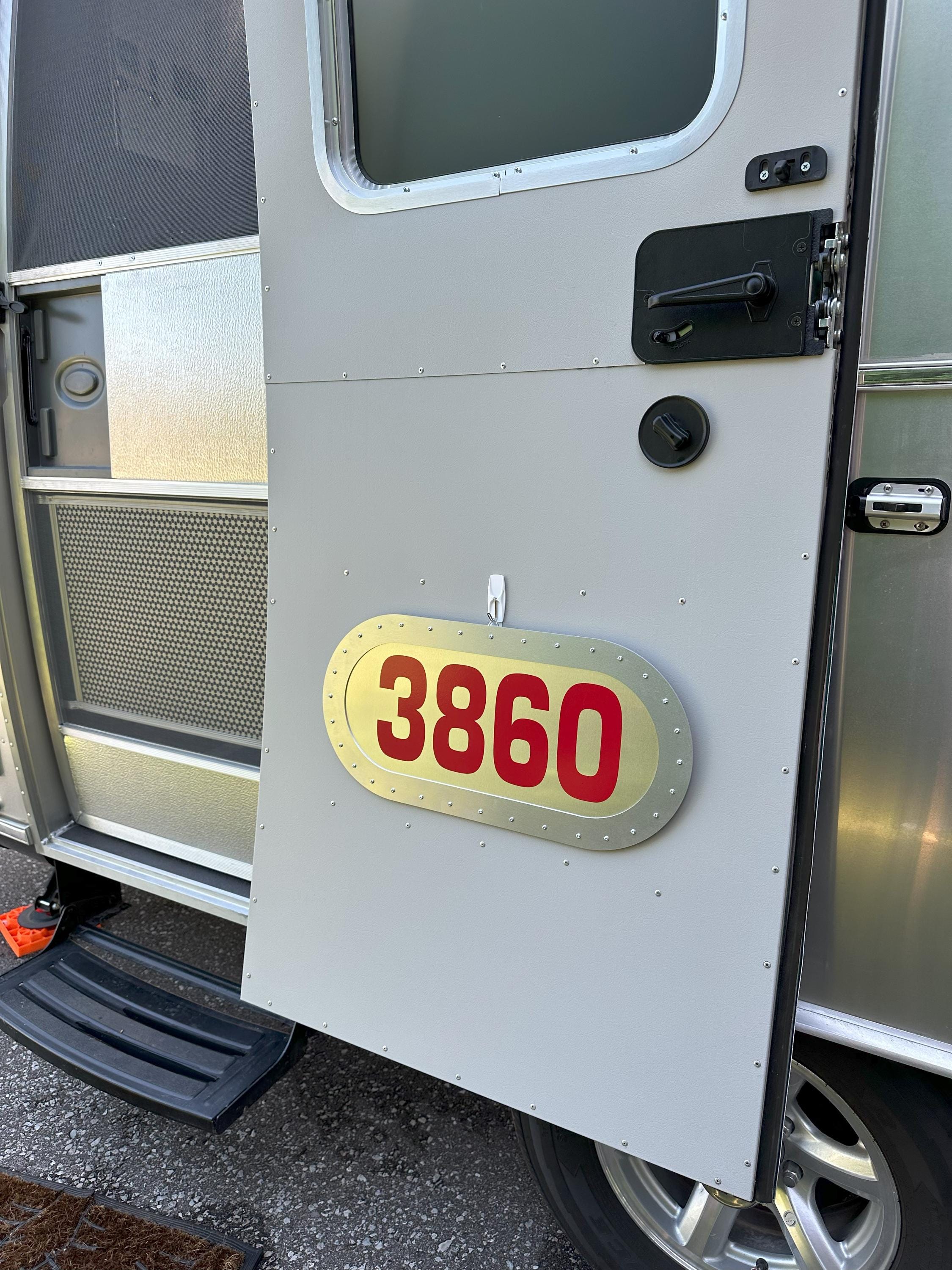 Airstream Replica Pill Window Rally Placard - Etsy