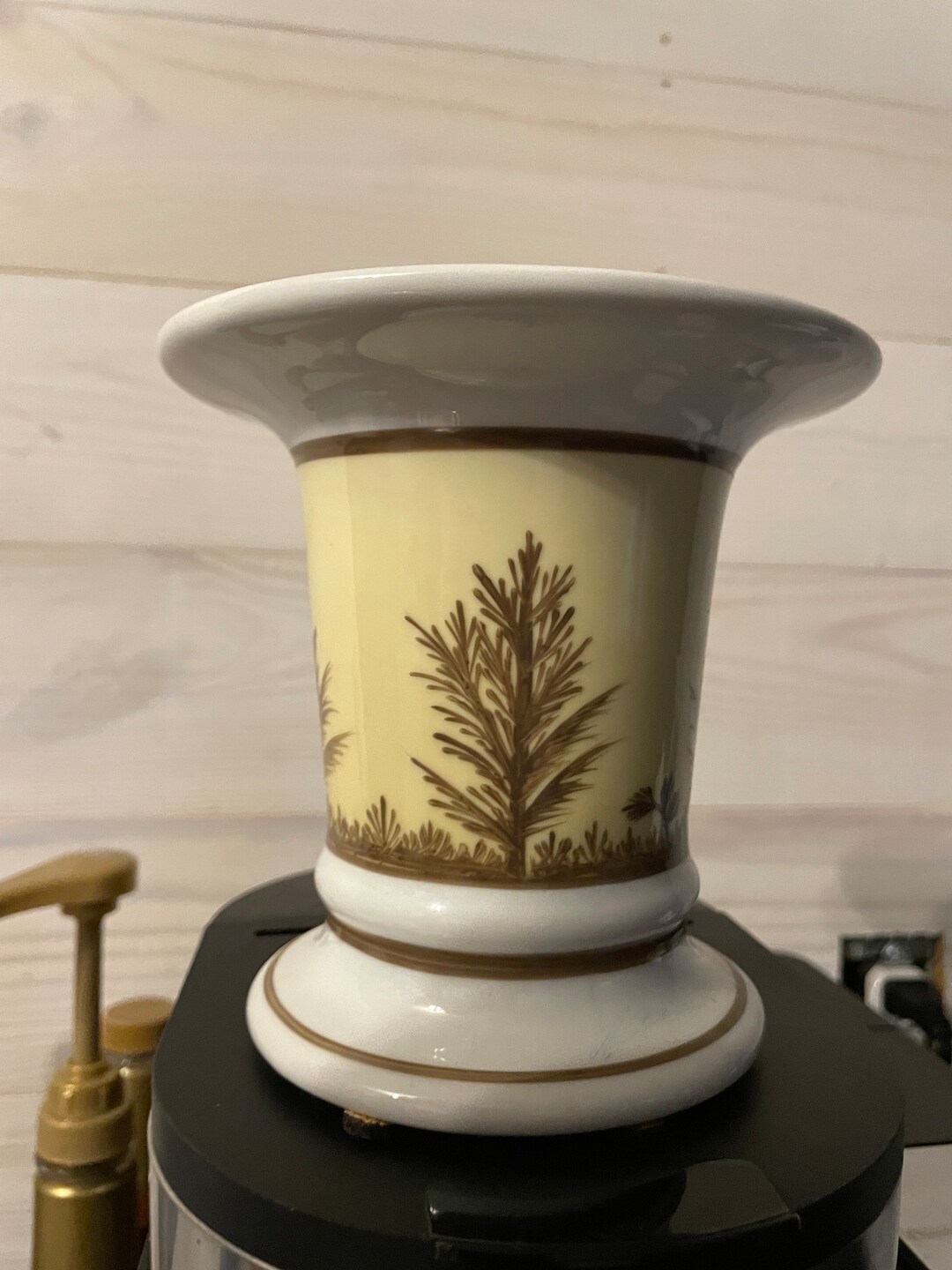 Rare Global Views Williamsburg Mochaware Vase - Etsy