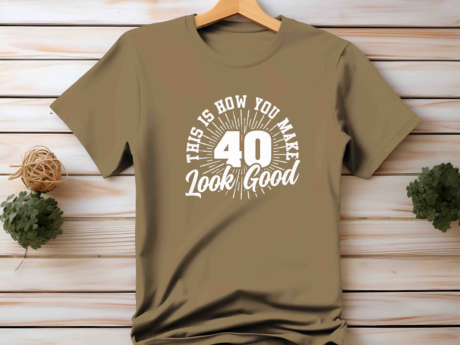 Funny 40th Birthday Tshirt Make 40 Look Good Shirt Gift for Him Her 40 ...