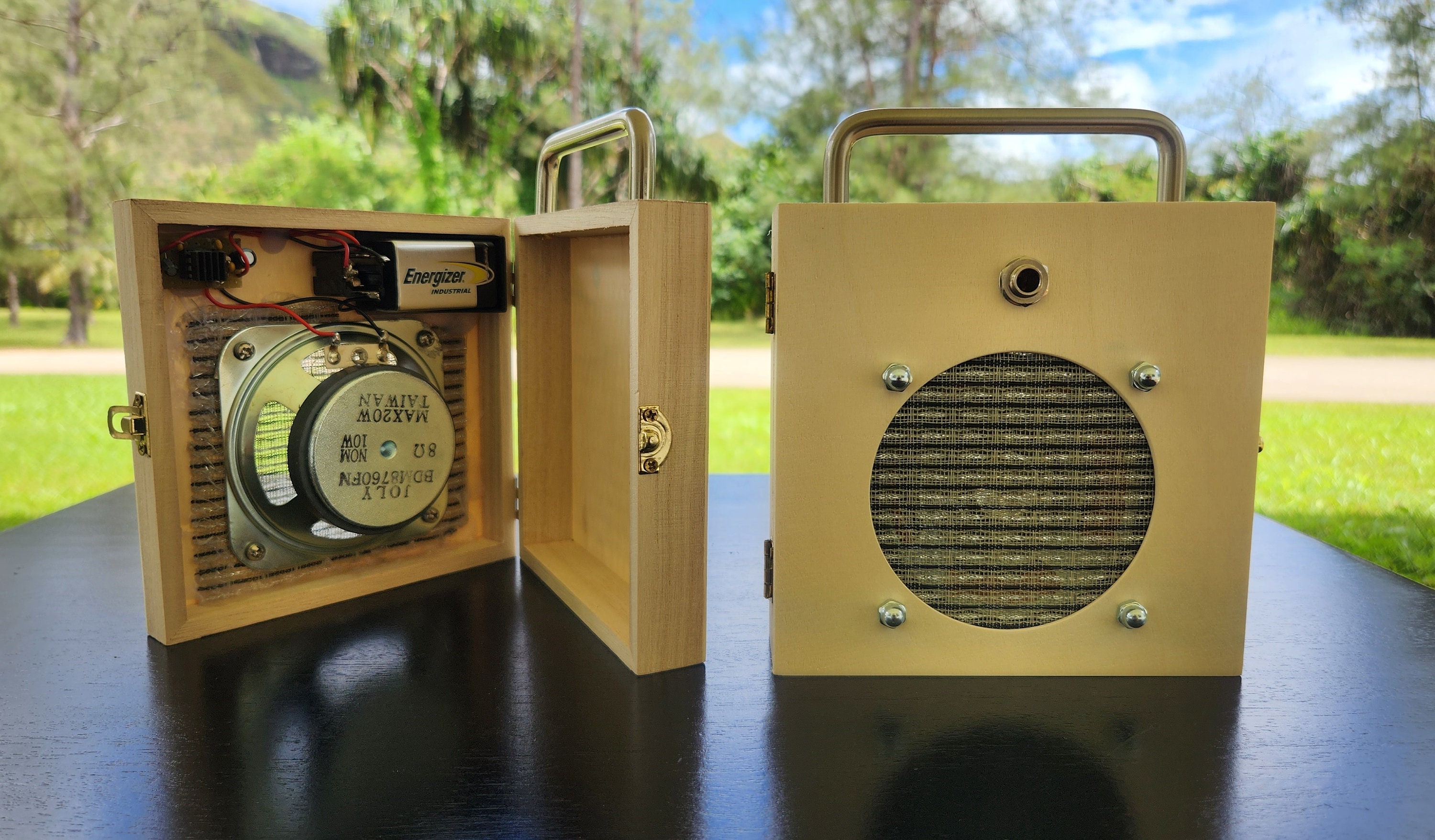 Cigar Box Amp: Portable Vintage-style Amplifier Vintage Cigar Box Amp ...