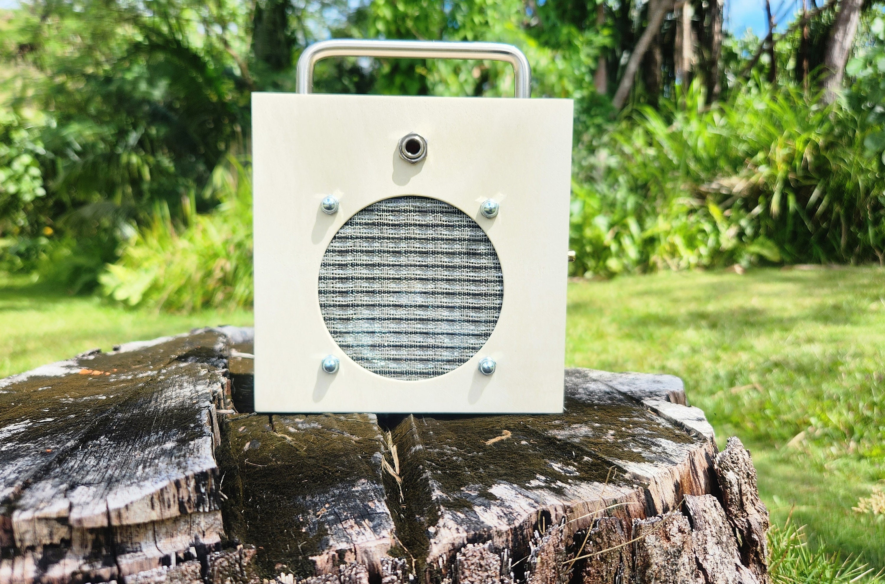 Cigar Box Amp: Portable Vintage-style Amplifier Vintage Cigar Box Amp ...