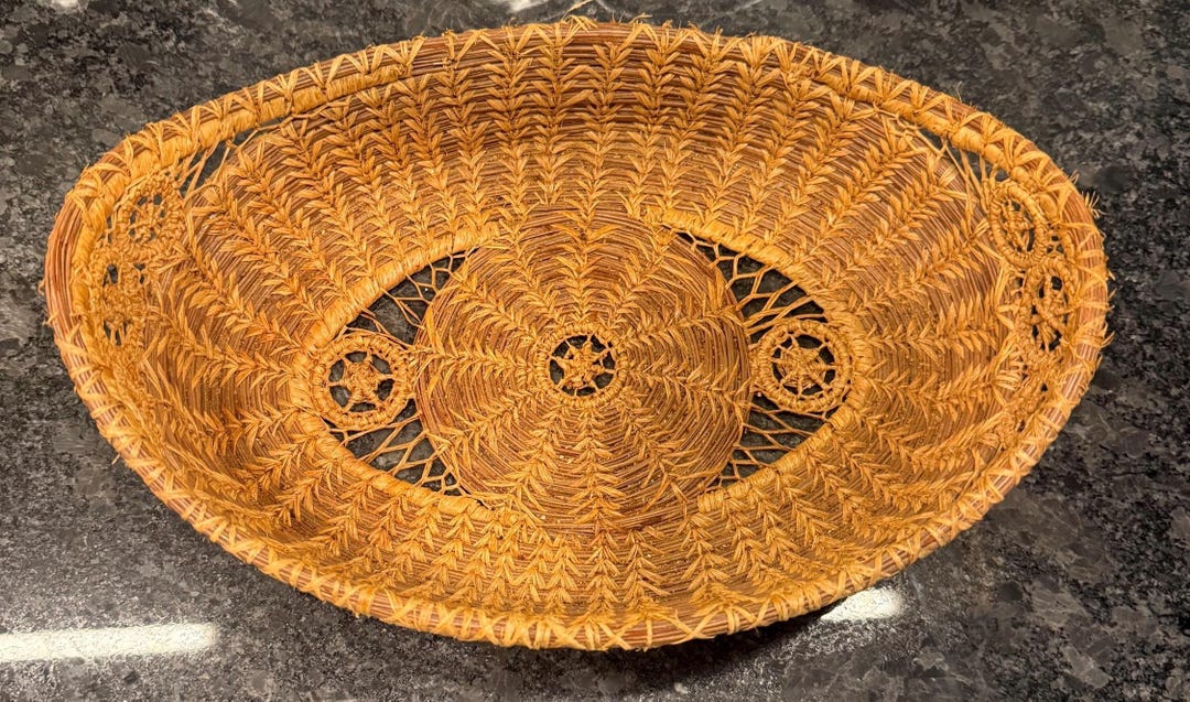 Vintage Coushatta (koasati) or Seminole Pine Needle Oval Basket ...