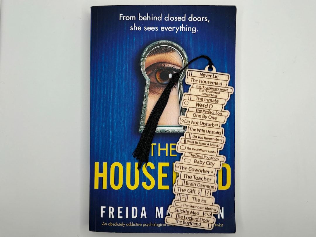 Freida Mcfadden Book Stack Bookmark: Wooden Book Tracker - Etsy