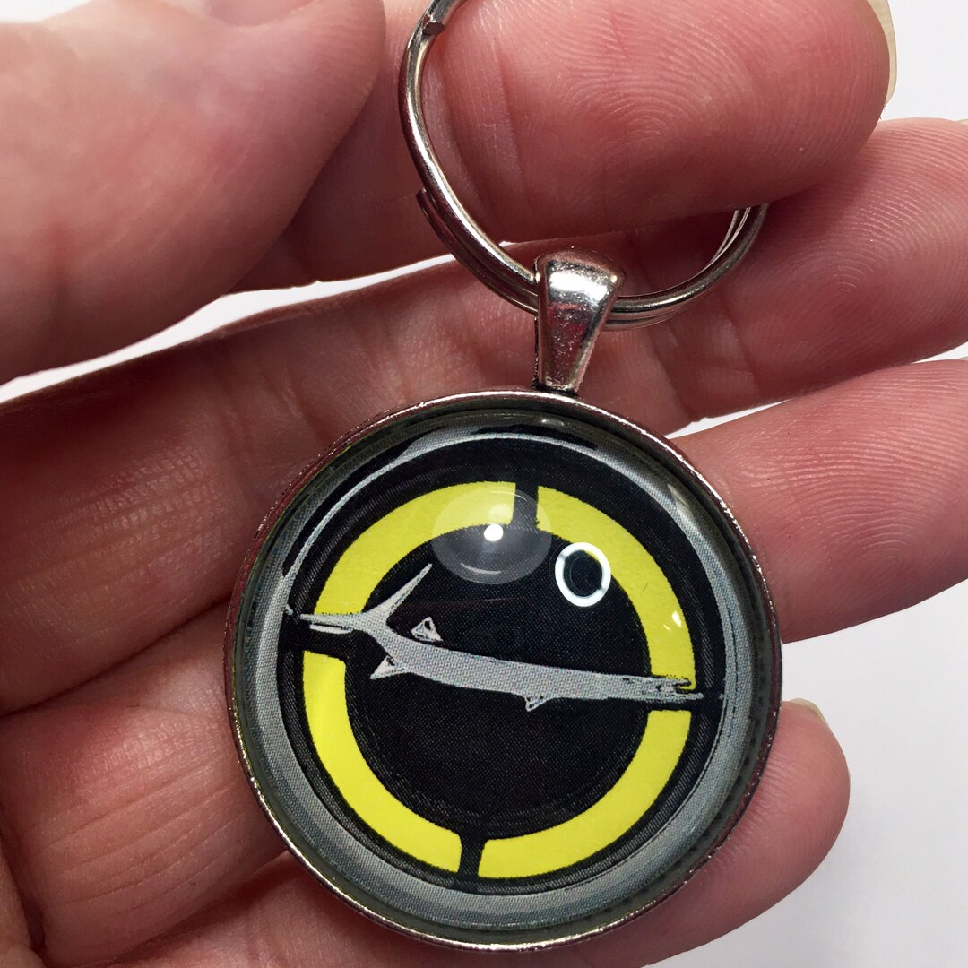 Vintage Yellow Barracuda Plymouth Cuda Chrome Emblem Badge Logo ...