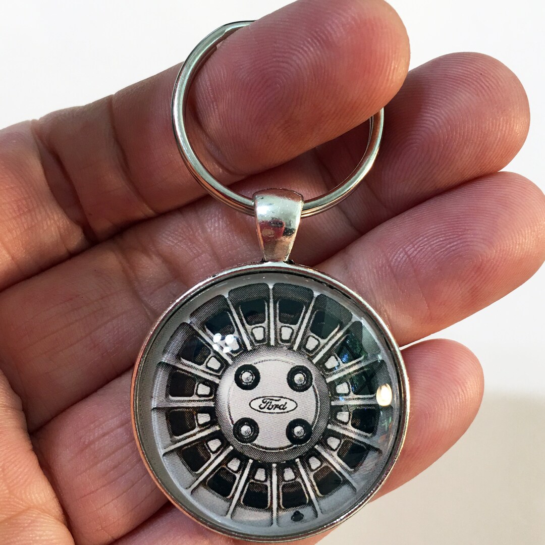 Vintage 1980's Ford Mustang GT Mag Wheel 1.2 Diameter Keychain - Etsy