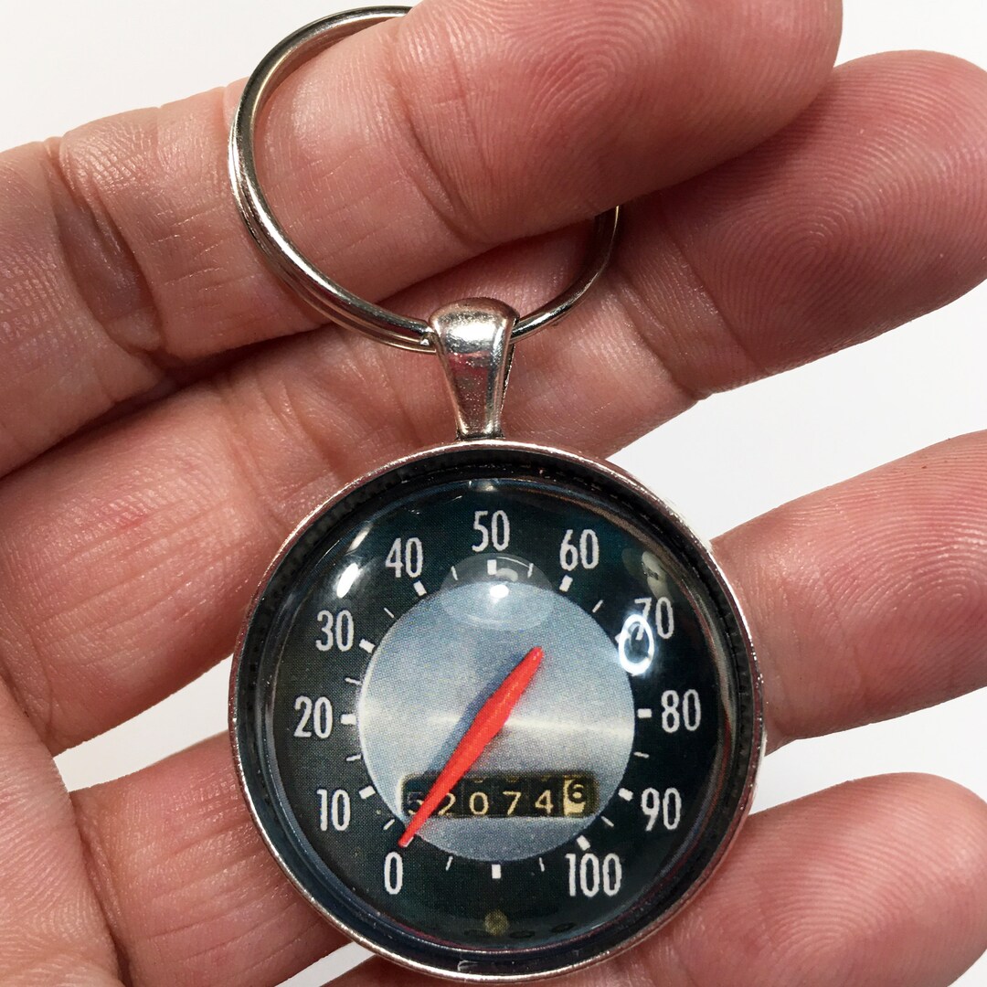 Vintage International Truck 100 MPH Speedometer Odometer 1963 - 1968 1. ...