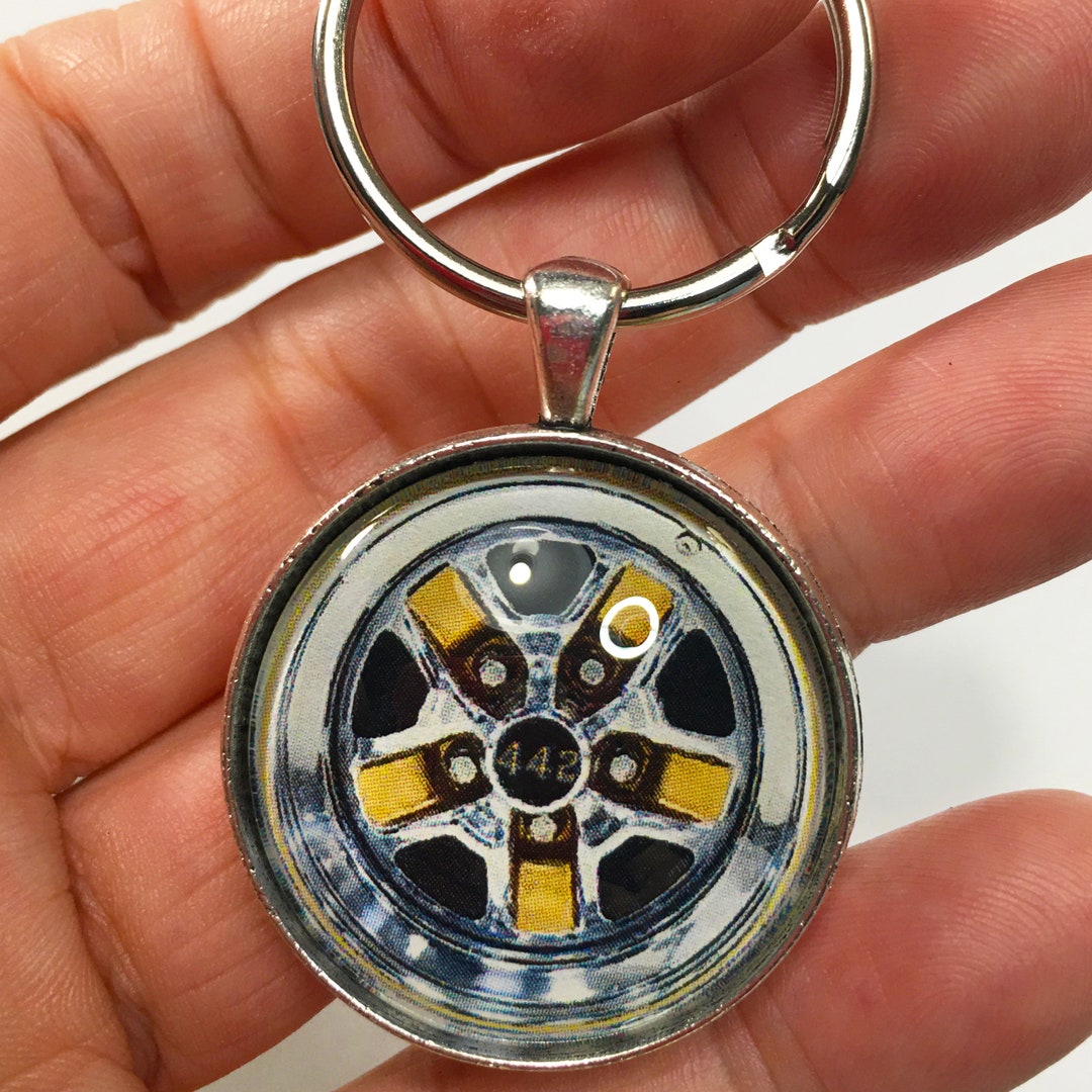 Vintage Oldsmobile Cutlass Supreme Hurst Olds 442 Chrome Rally Wheel 1. ...