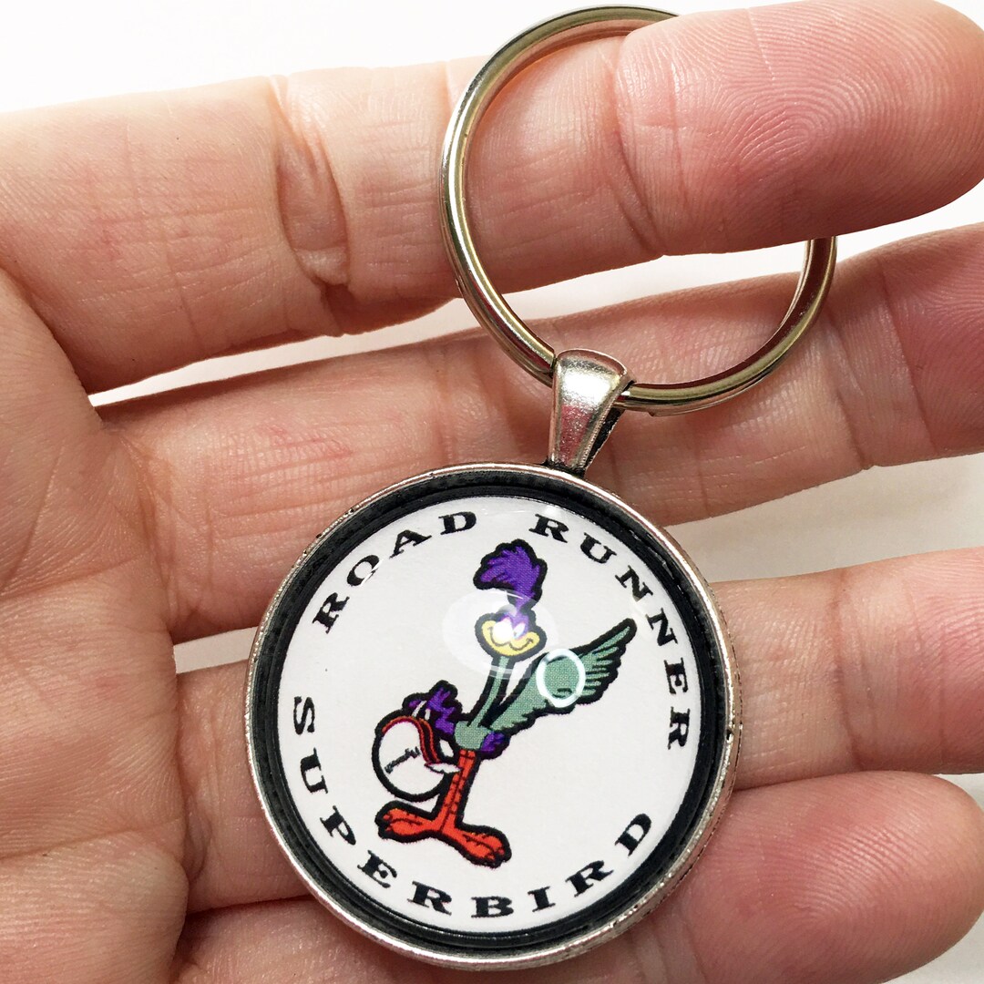 Vintage Road Runner Superbird BEEP BEEP 1.2 Diameter Keychain - Etsy