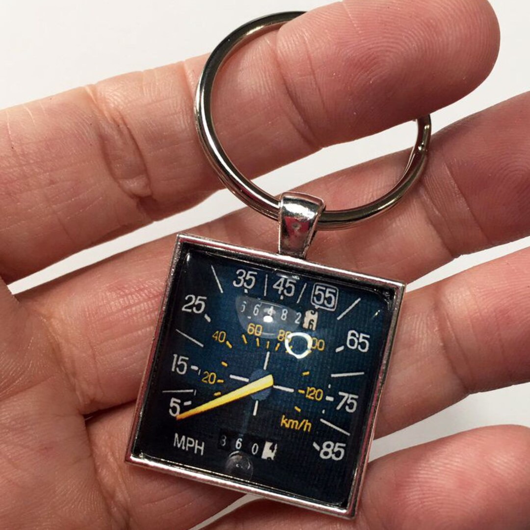 Vintage 1980-1986 Ford Truck 85 Mph Square Speedometer 1 Square ...