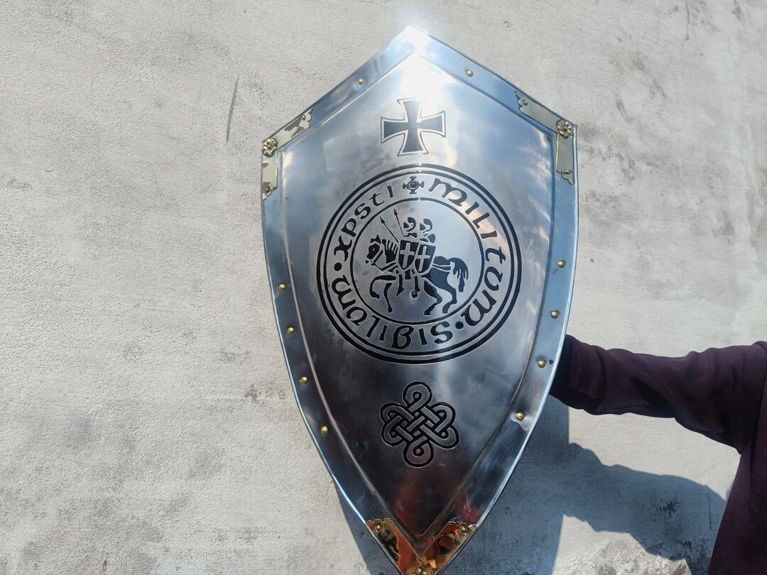 Medieval Knight Cross Shield Medieval Knight Crusader Cross Templar ...
