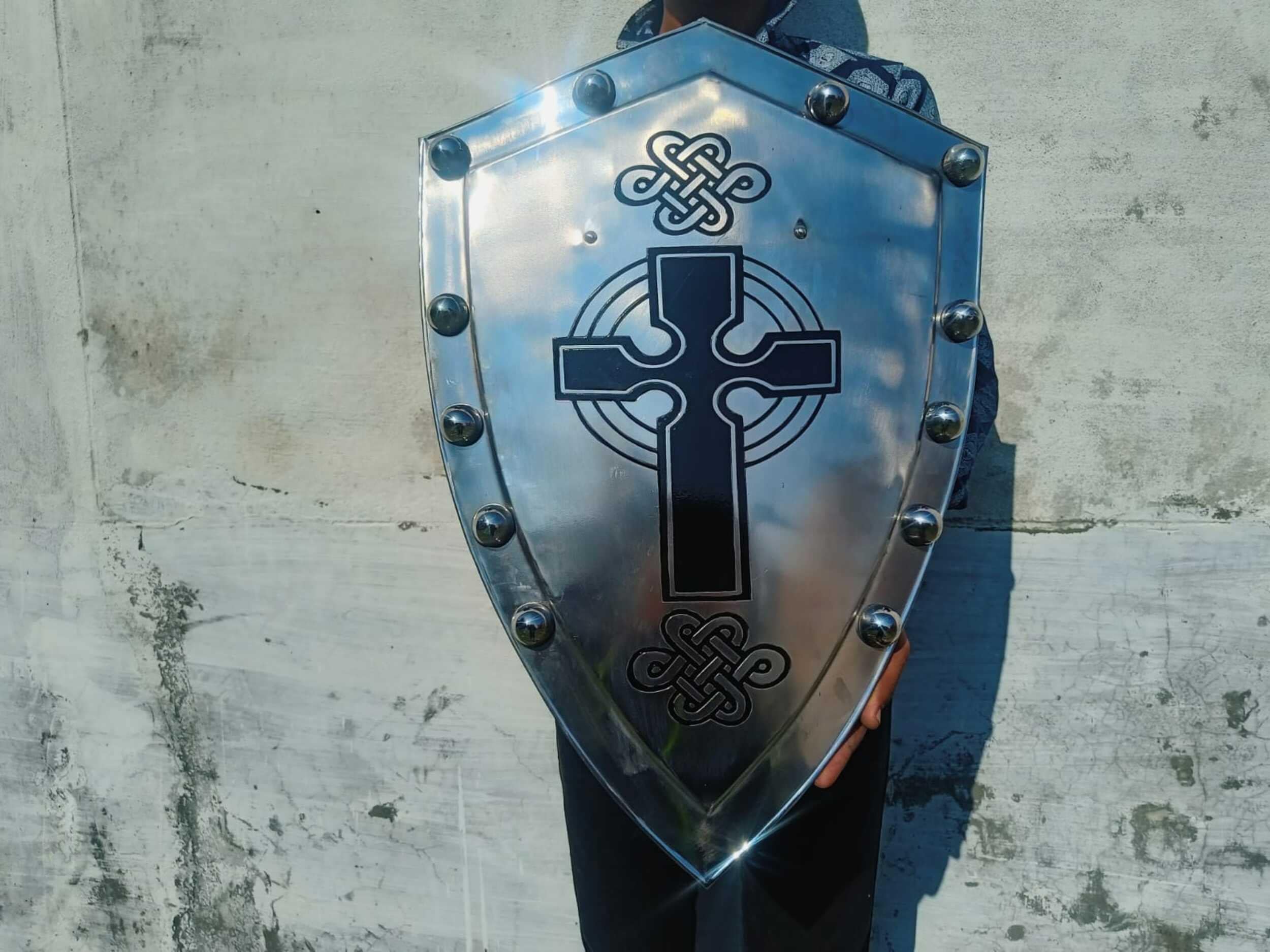 Medieval Knight Cross Shield | Medieval Knight Crusader Cross Templar ...