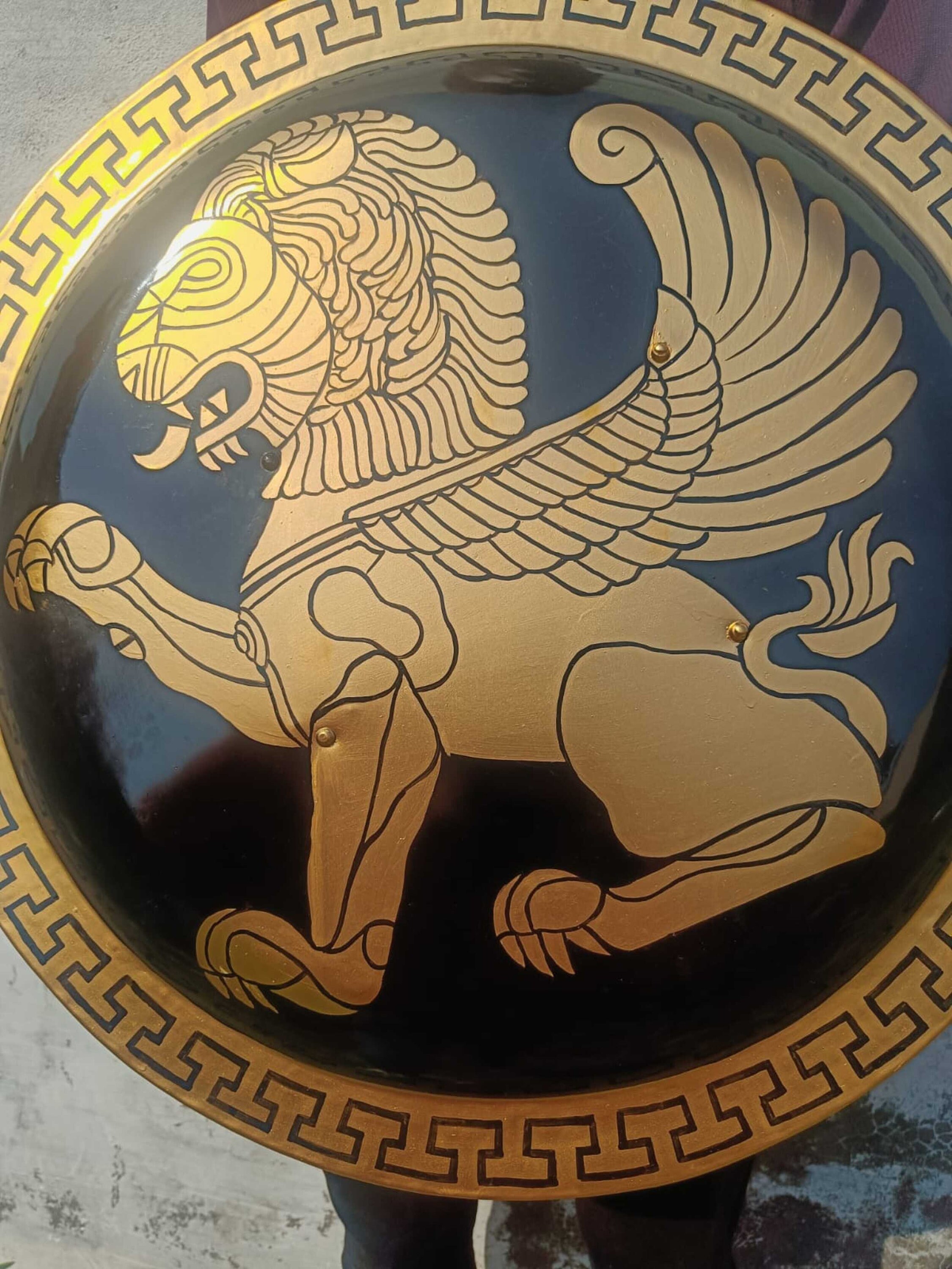 Handmade Greek Hoplite Shield: Gold Lion Spartan Armor, 24 Inch - Etsy