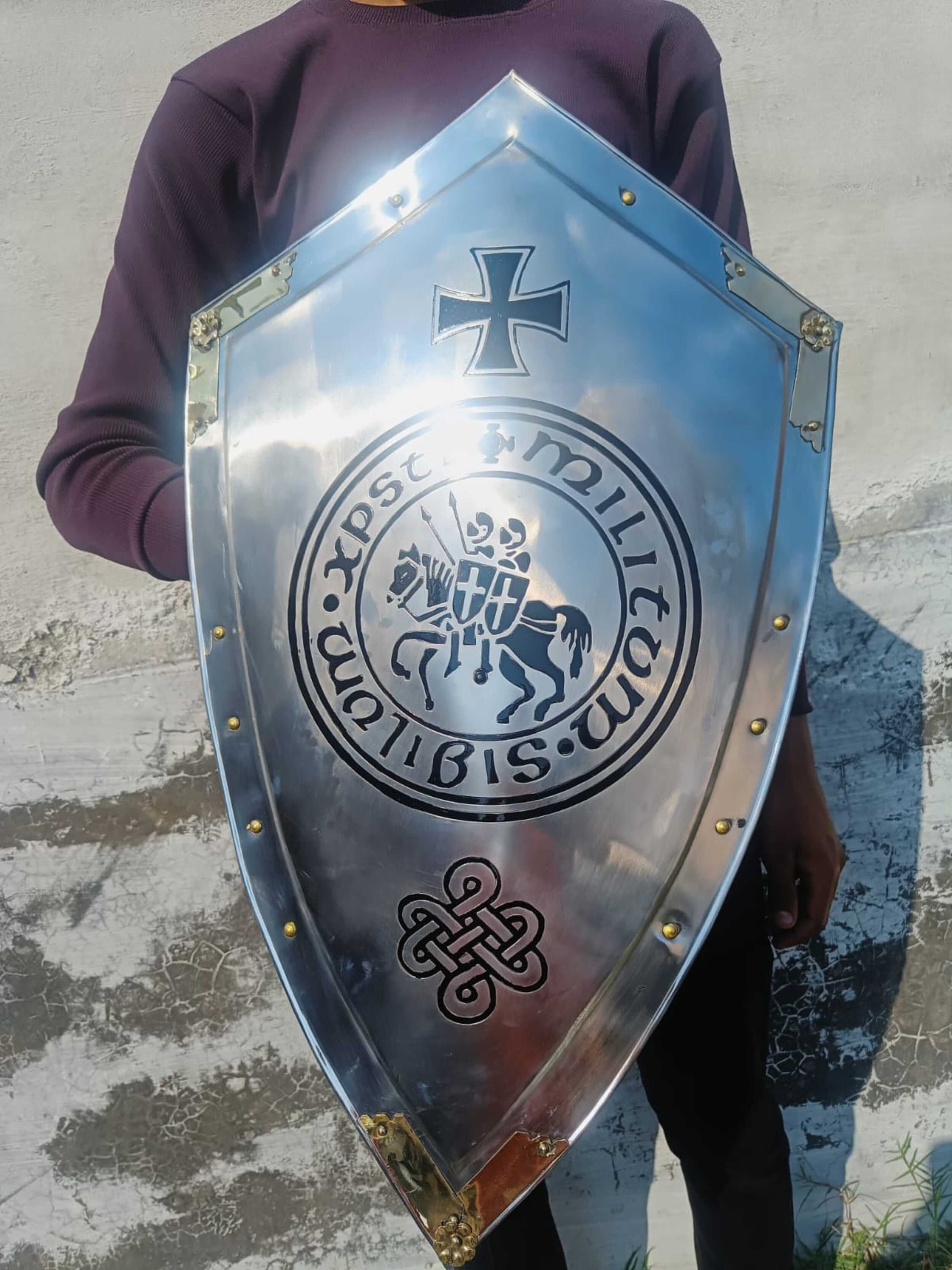 Medieval Knight Cross Shield Medieval Knight Crusader Cross Templar ...