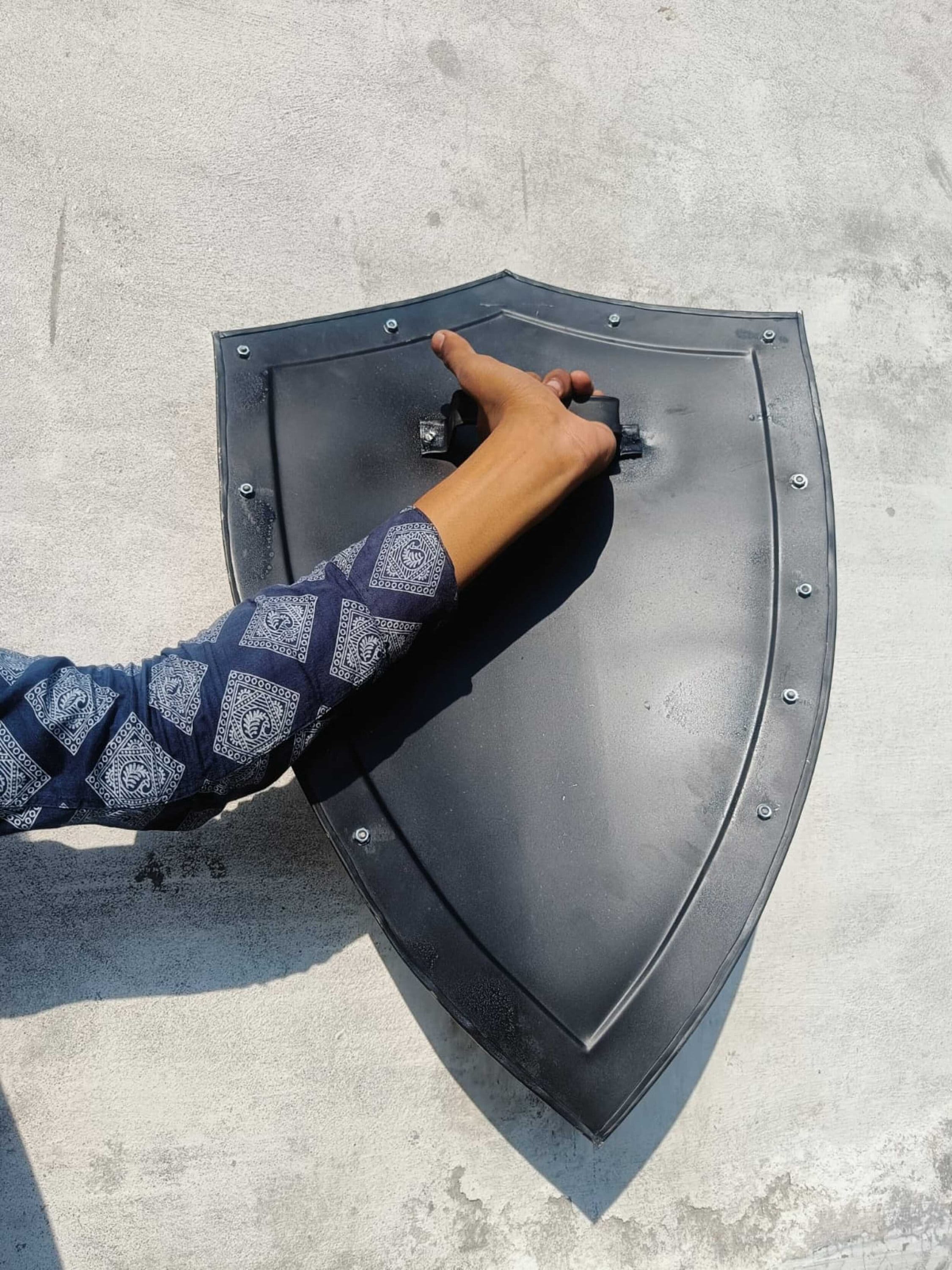 Medieval Knight Cross Shield | Medieval Knight Crusader Cross Templar ...