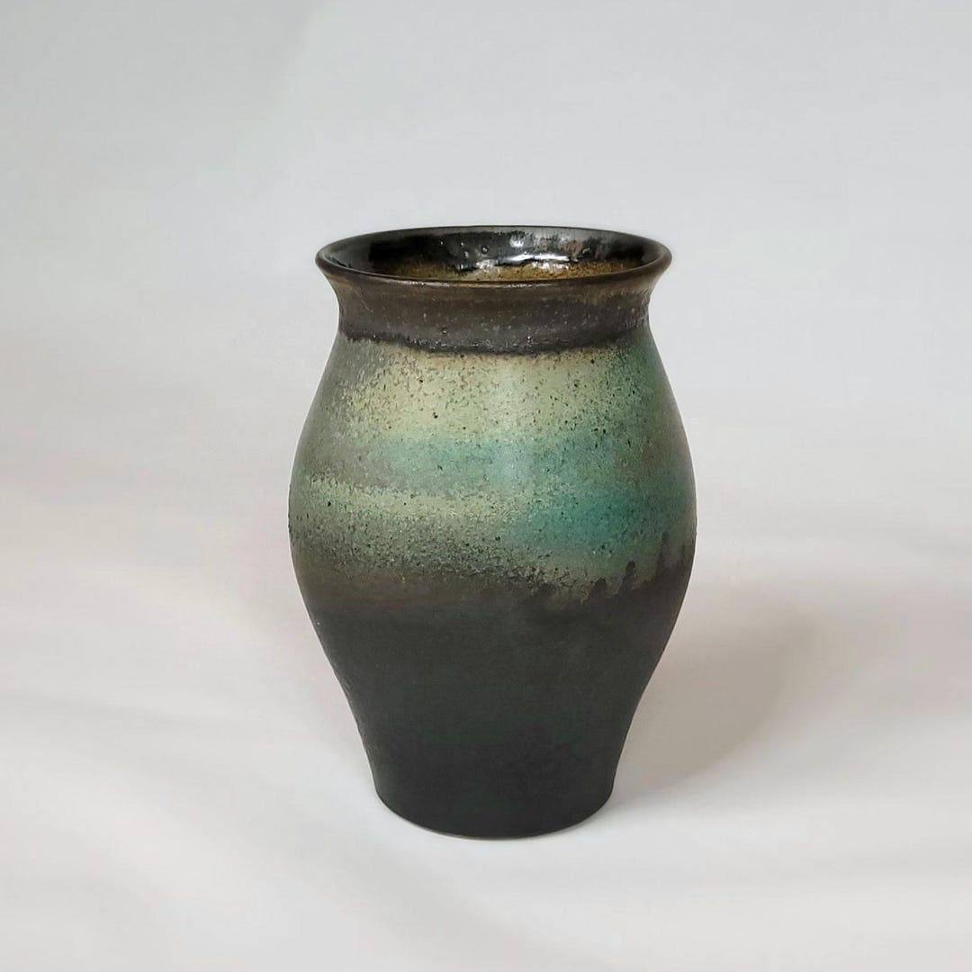 Ceramic Vase 18 Cm Colors in Transition - Etsy