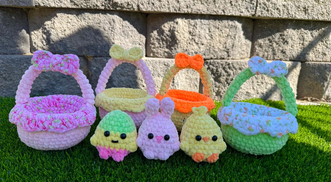 Easter Baskets Crochet Plushie - Etsy