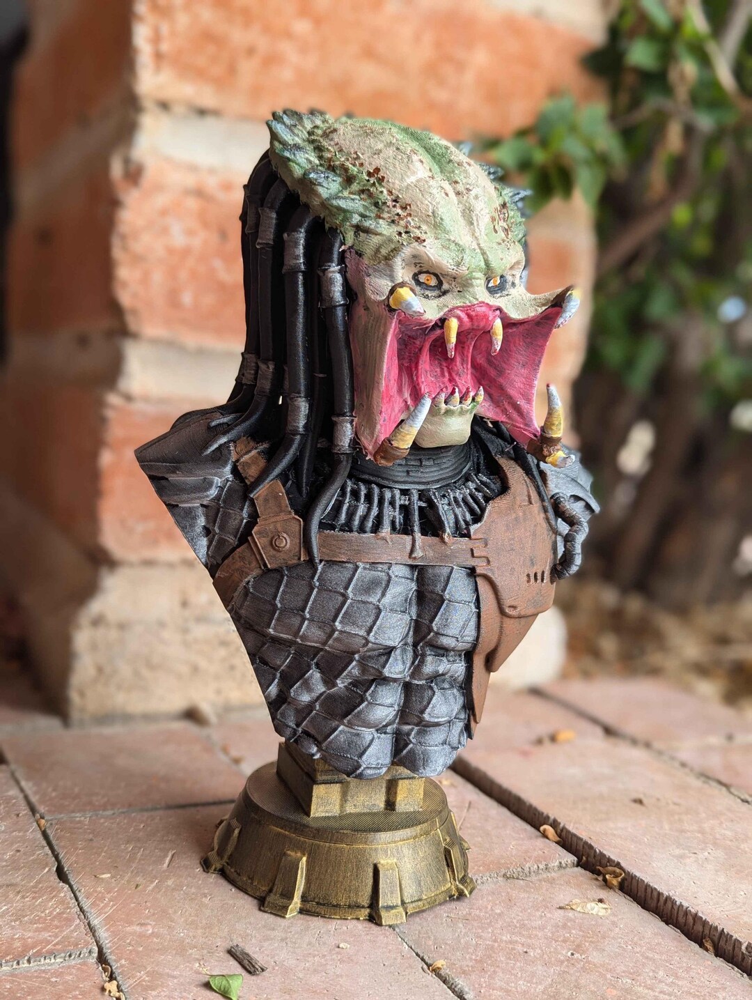 PREDATOR Bust, Fan Art Hand Painted Alien Predator Statue, 3D Printed ...