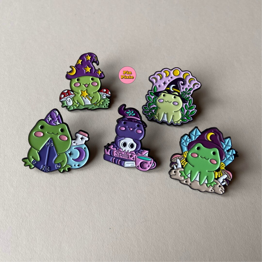 Cute Frog Enamel Pin, Frog Pin, Frog Pin Badges, Frog Gifts, Witchy ...