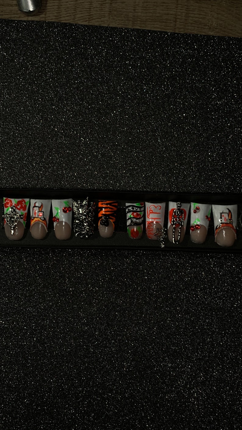 Ed Hardy Theme Duck Nails - Etsy