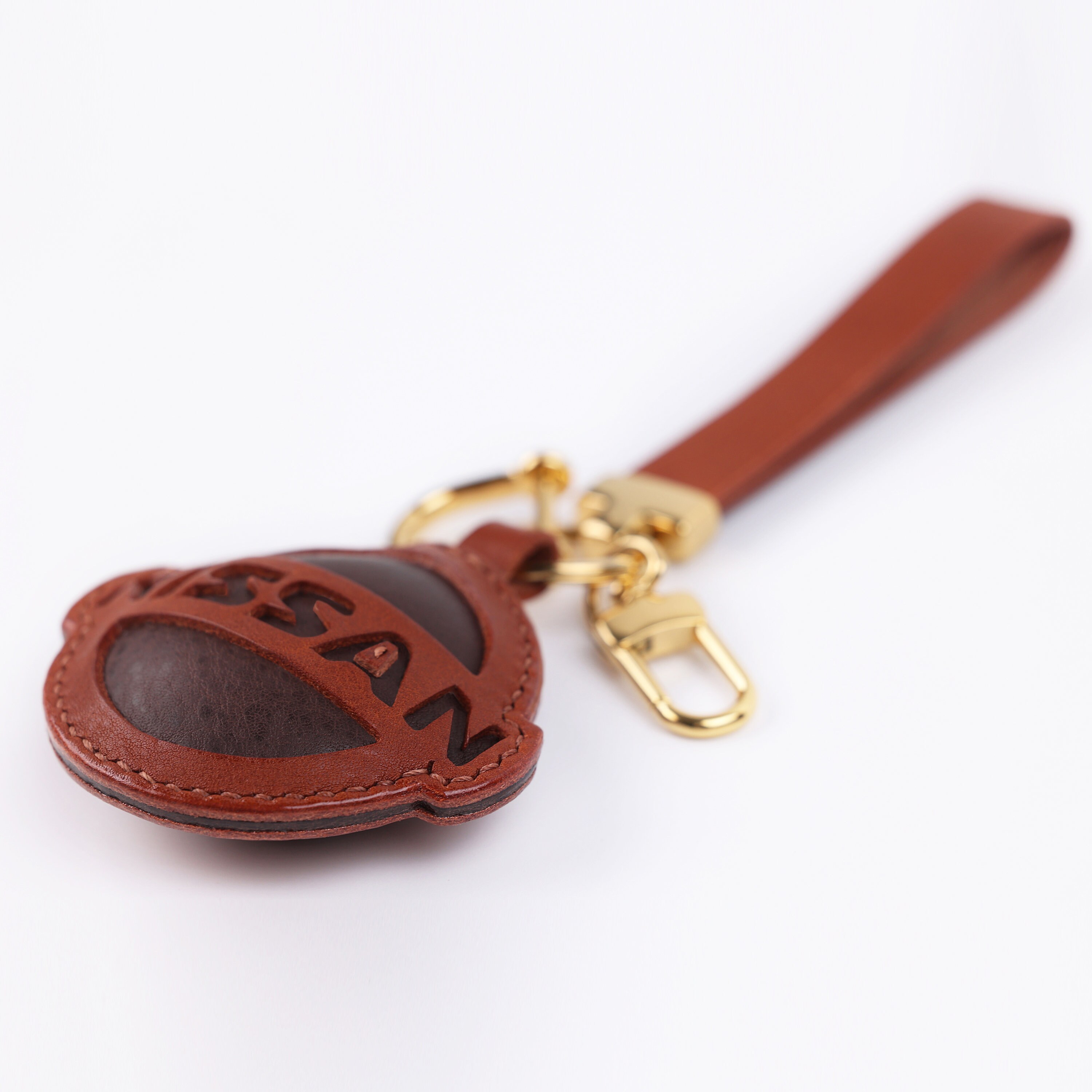 Handmade Nissan Logo Car Keyring, Italian Minerva Box Leather Keychain ...