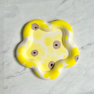 Hand Painted Flower Trinket Tray, Jewelry Dish, Wavy Flower Shaped Tray ...