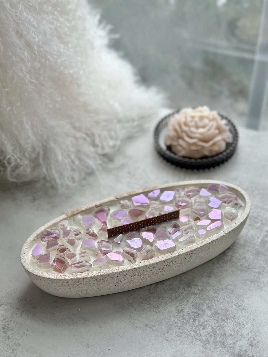 Pink Fire Glass Candle, Concrete Bowl, Wood Wick, Hotel Scent - Etsy