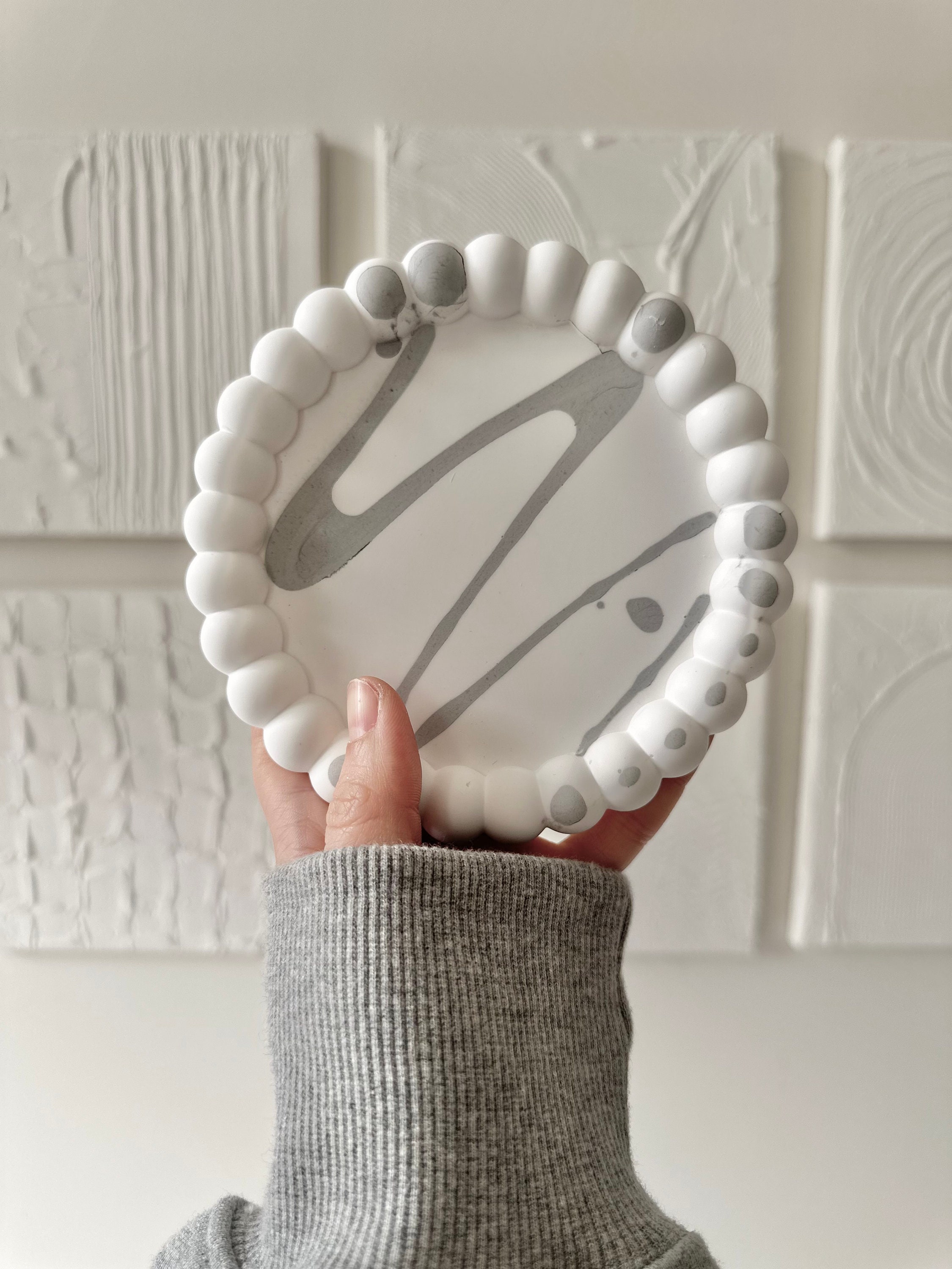 White-gray Bubble Free Pattern Tray, Jewelry Dishes, Earrings Dishes ...