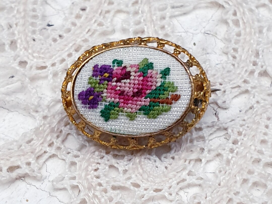 Vintage Austrian Petit Point Embroidered Small Oval Brooch in Gold Tone ...
