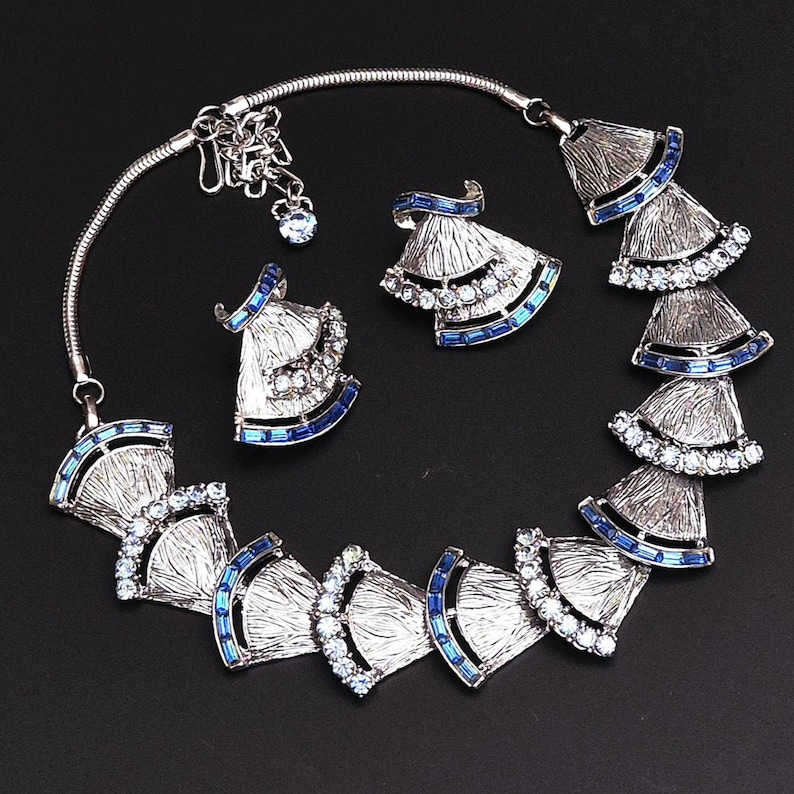 Coro Pegasus Vintage Demi Parure Necklace Clip-on Earrings Set Rhodium ...