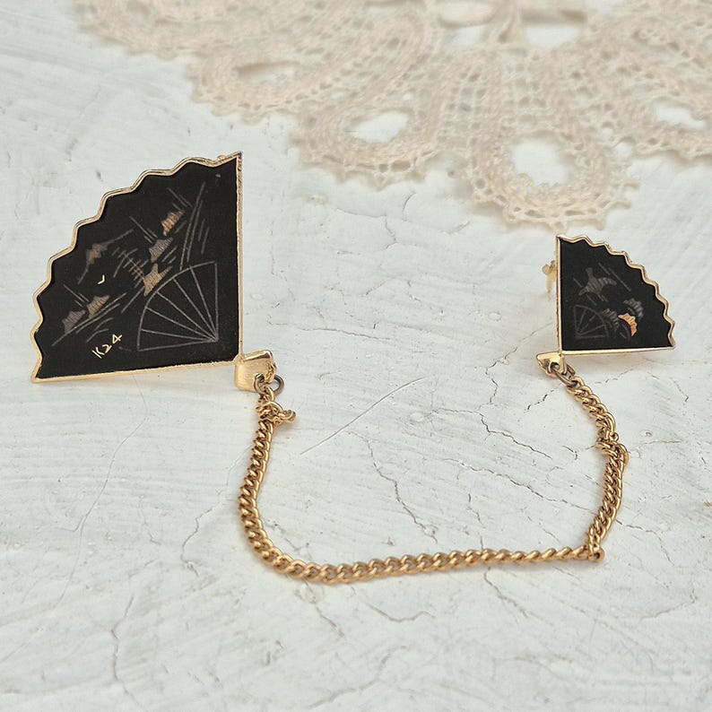 Amita Vintage Japanese Damascene Shakudo Fan Shaped Chatelaine Brooch ...
