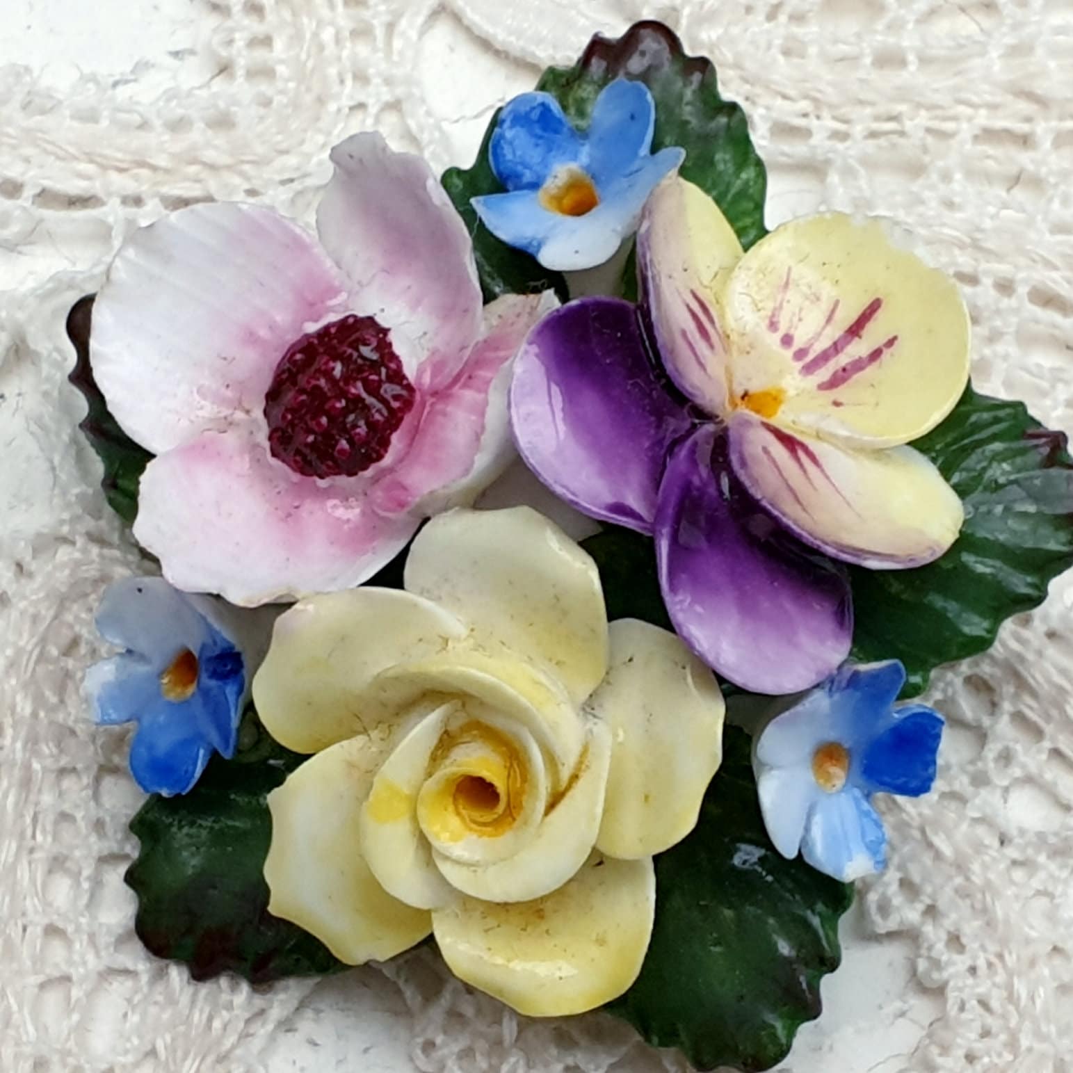 Broche vintage pour bouquet de fleurs DENTON Bone China. Porcelaine ...