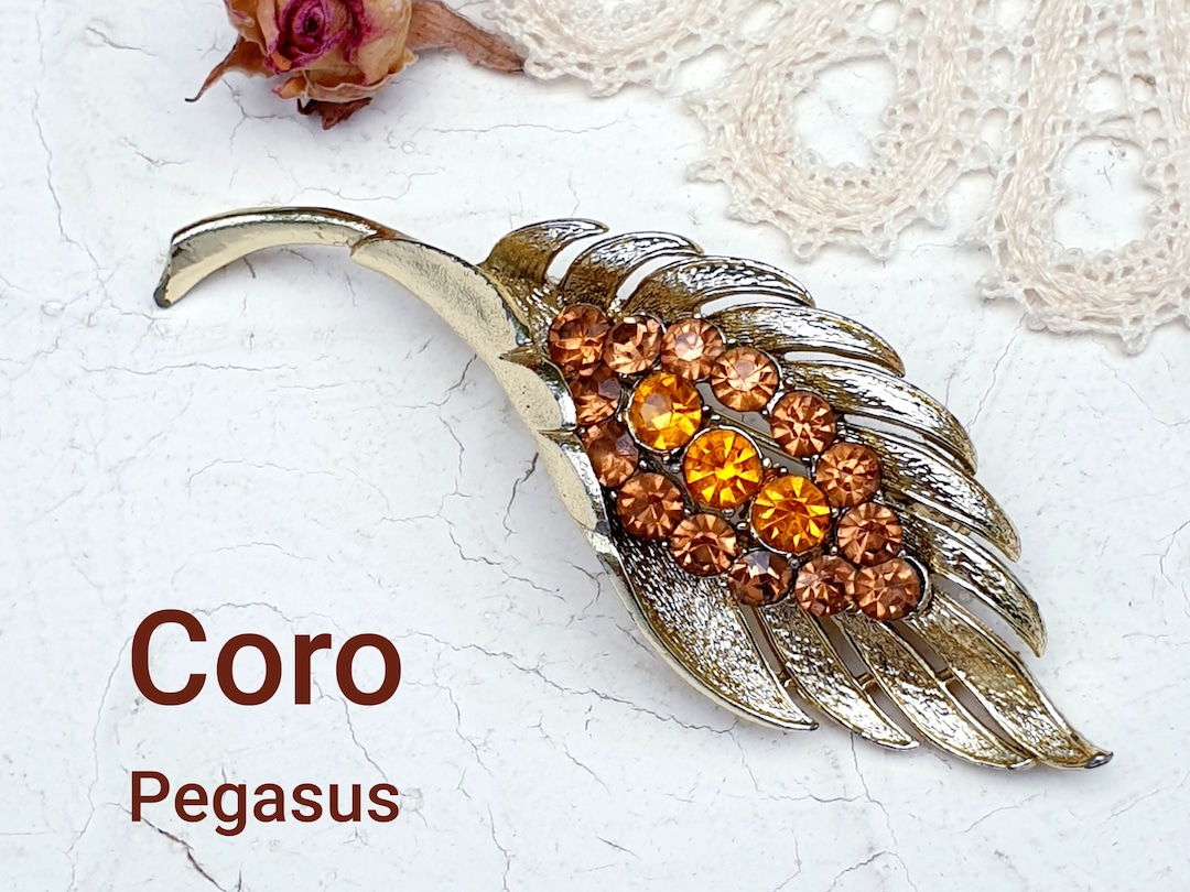 CORO Pegasus Signed Gold Leaf Brooch Pin With Rhinestone Vintage 1960s ...
