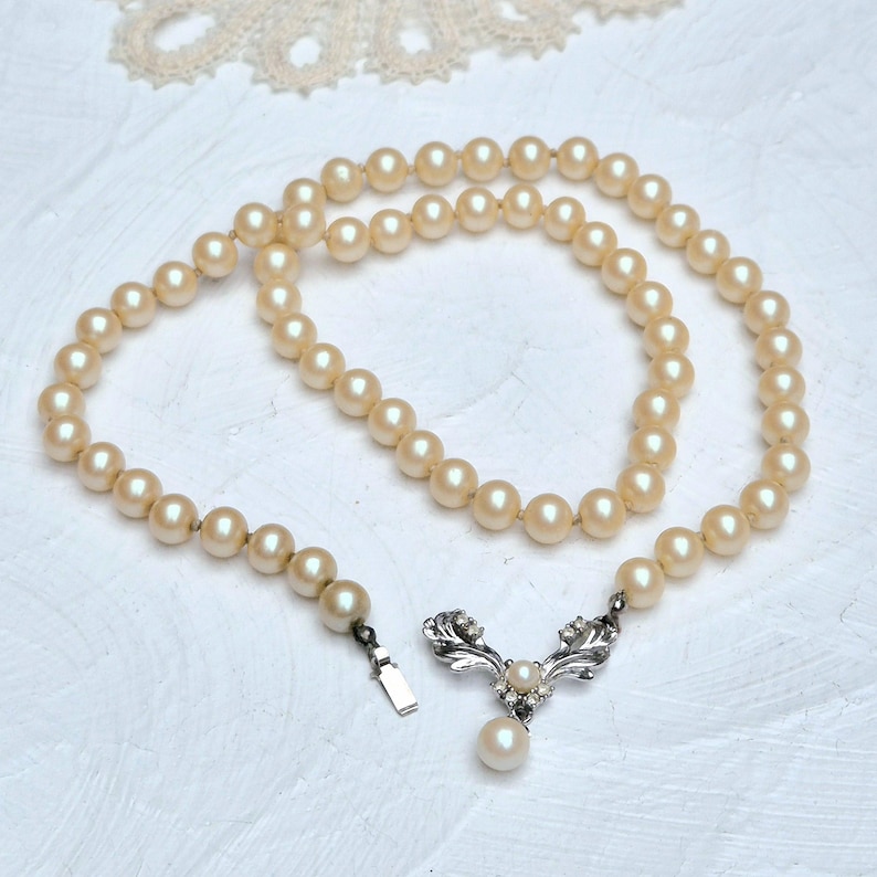 Vintage Single Strand Cream Crystal Pearl Necklace Individual Knotted ...