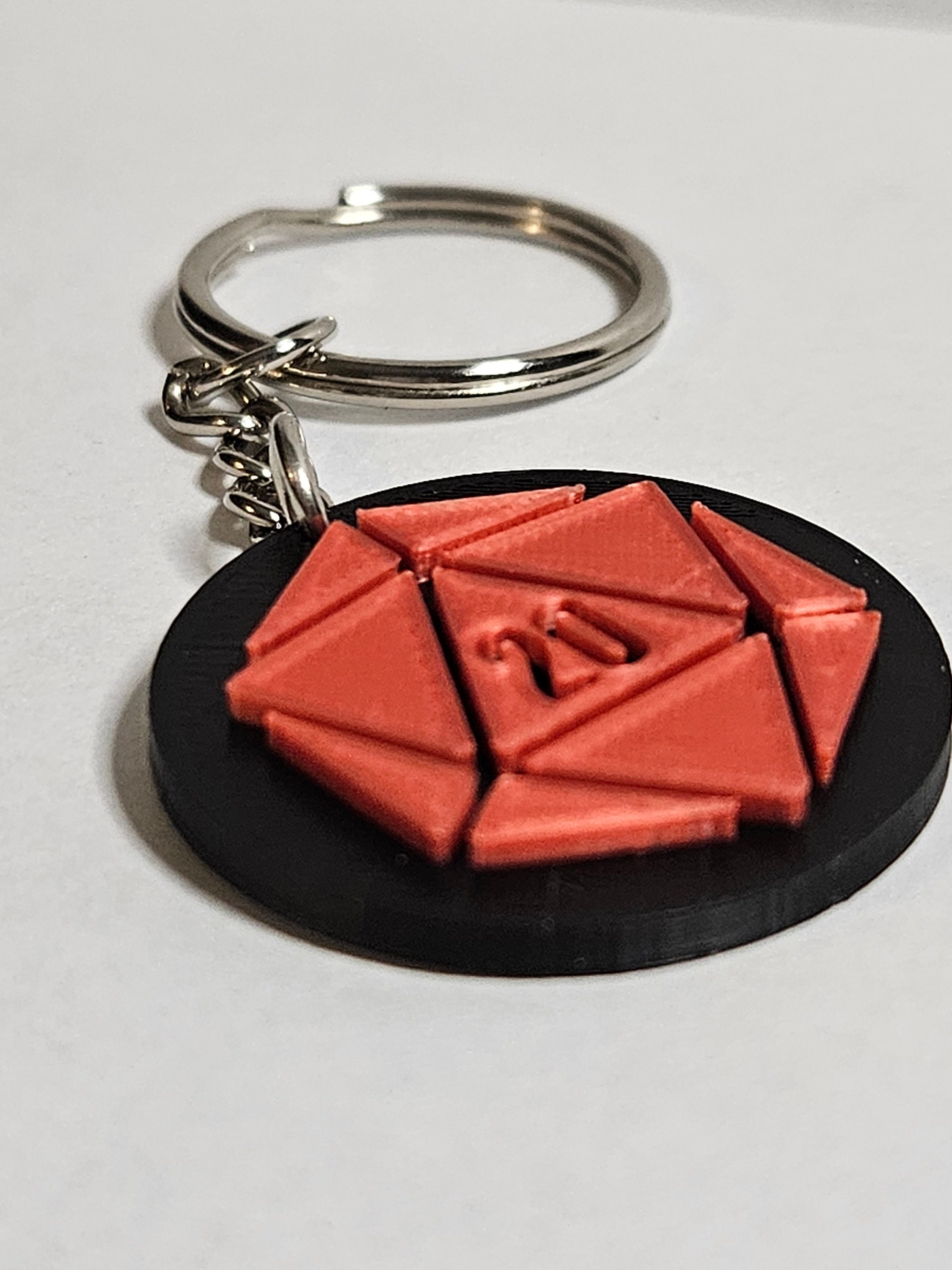 D20 3D Printed Keychains - Etsy