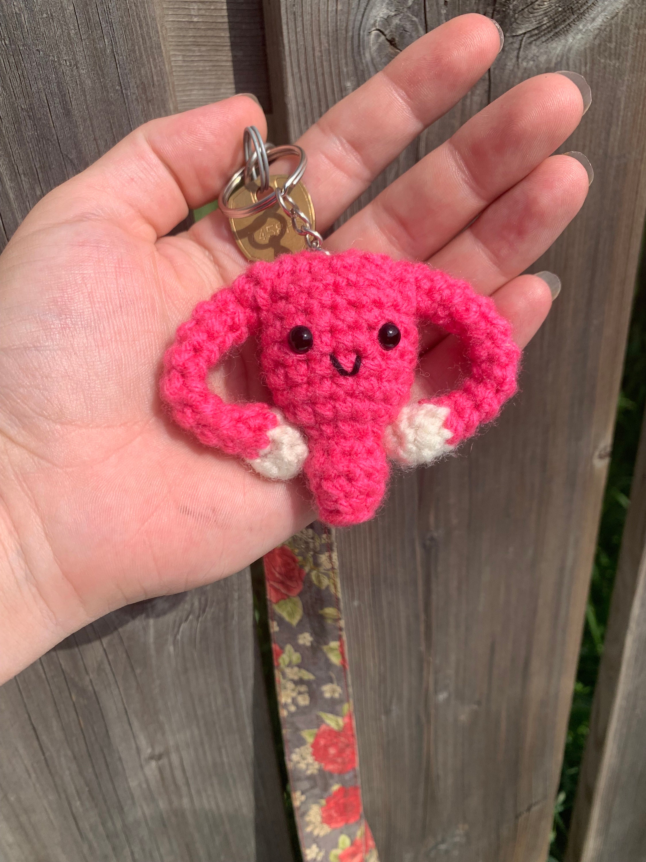No Sew Uterus Keychain Crochet PATTERN PDF - Etsy