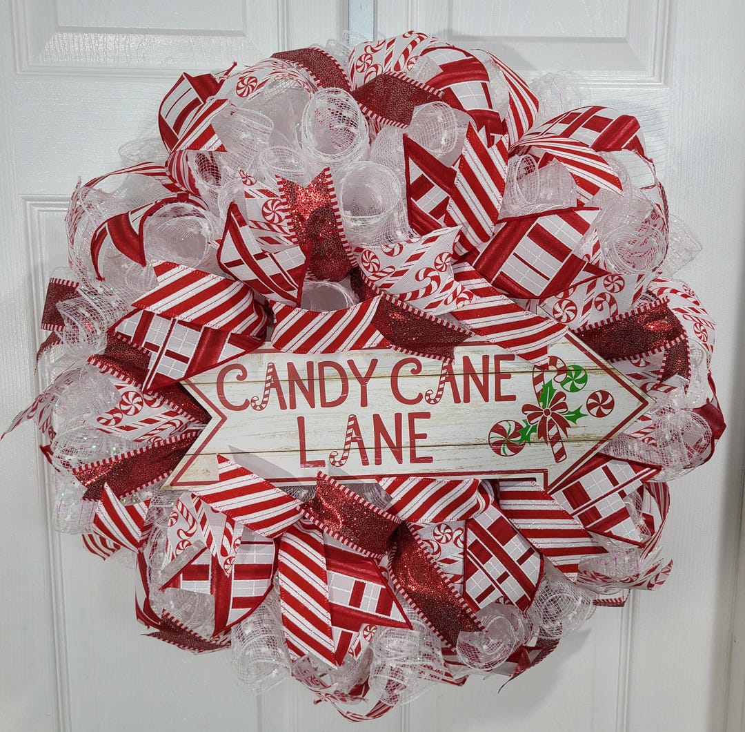 Candy Cane Lane Wreath for the Front Door Wreath, Christmas Holiday ...